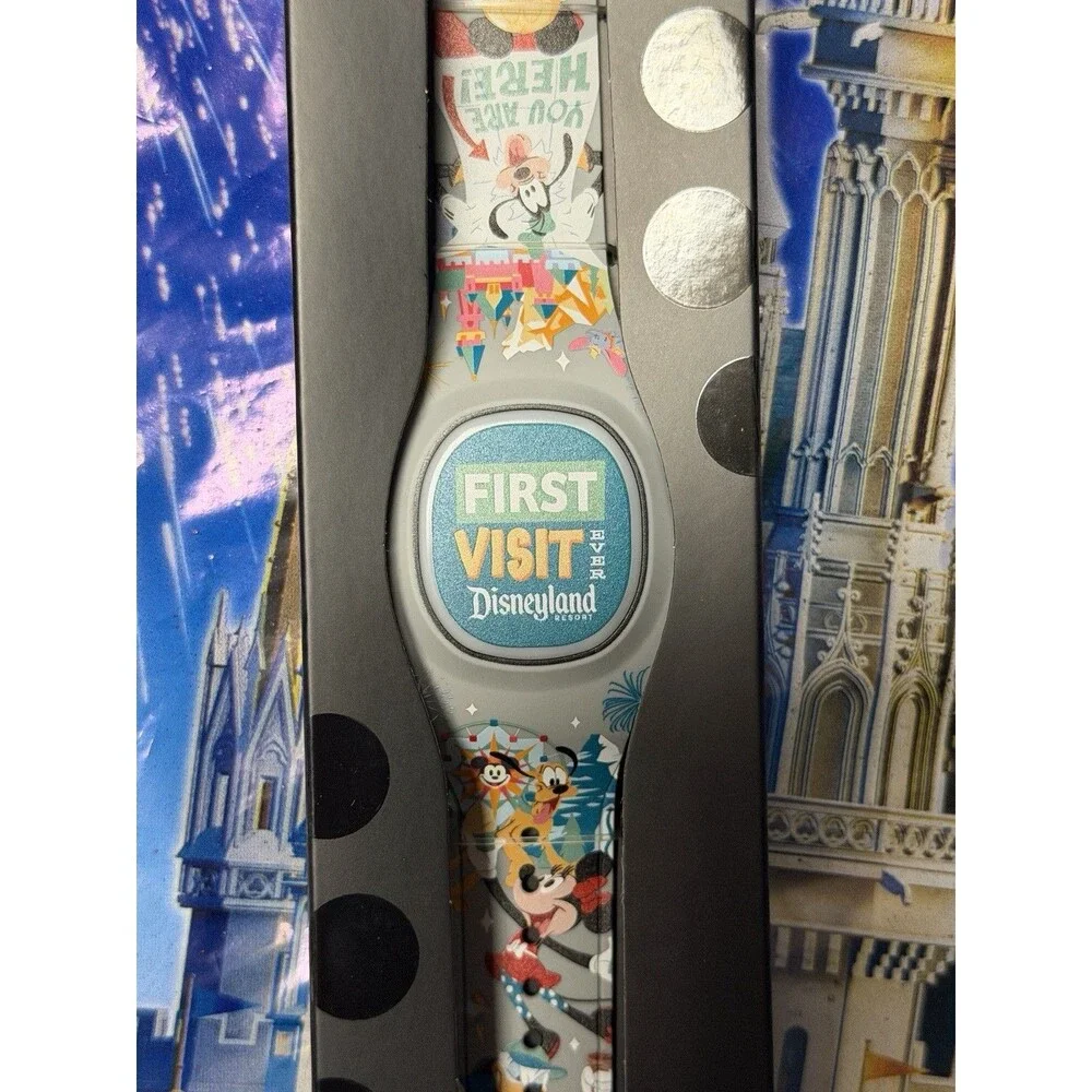 Disney | Wearables | Disneyland Magic Band First Visit Magic Band ...